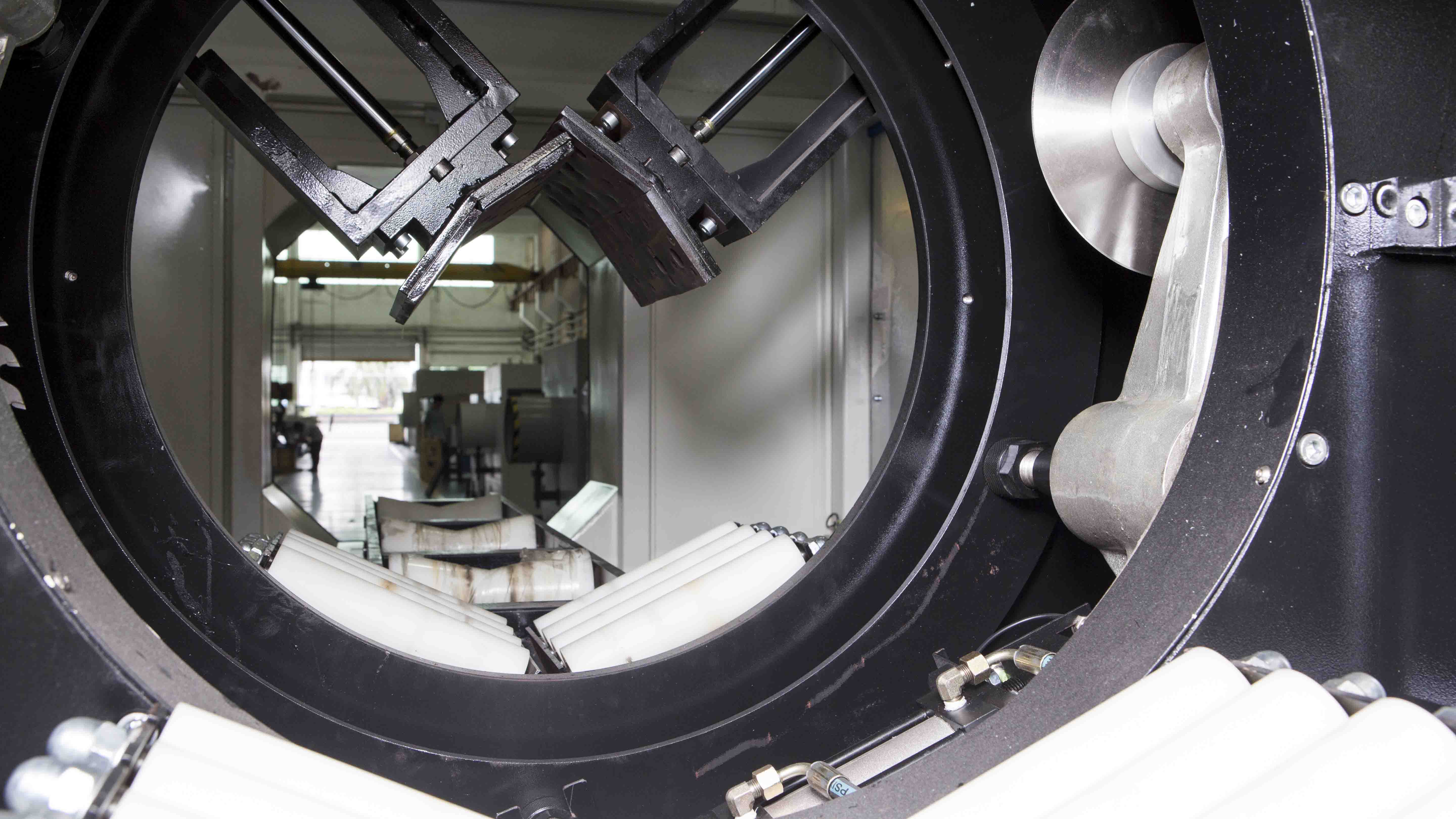 Automatic PVC Pipe Cutting Machine For Sale | DEKUMA